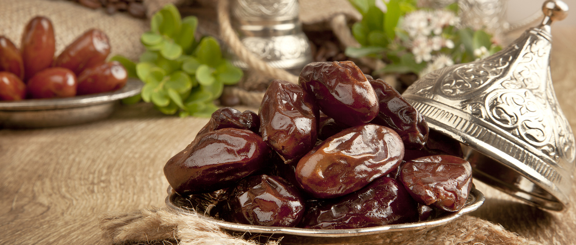 Dates: Nutritional Facts and Benefits